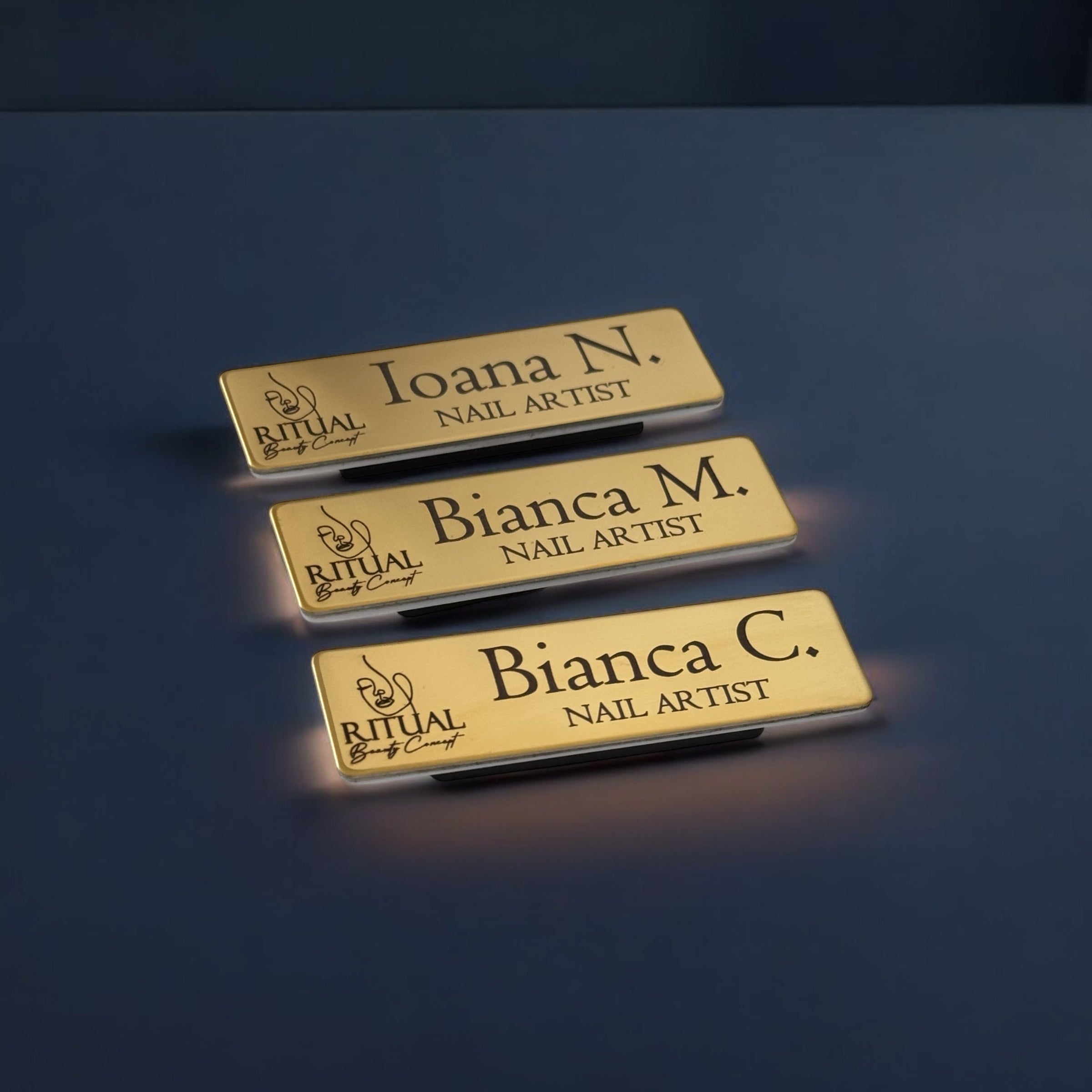 © ECUSOANE PERSONALIZATE – Friendly Pins